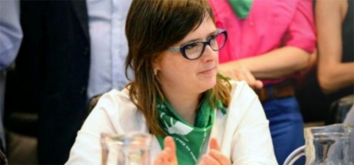 Brenda Austin, diputada argentina tras la media sanción a la ley de ...