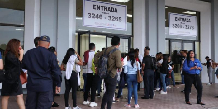 Iniciaron las elecciones generales en Panamá con más de 2,7 millones de ...