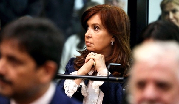 Juicio Oral Contra Cfk Tan Cerca La Corte Tan Lejos El Estado De