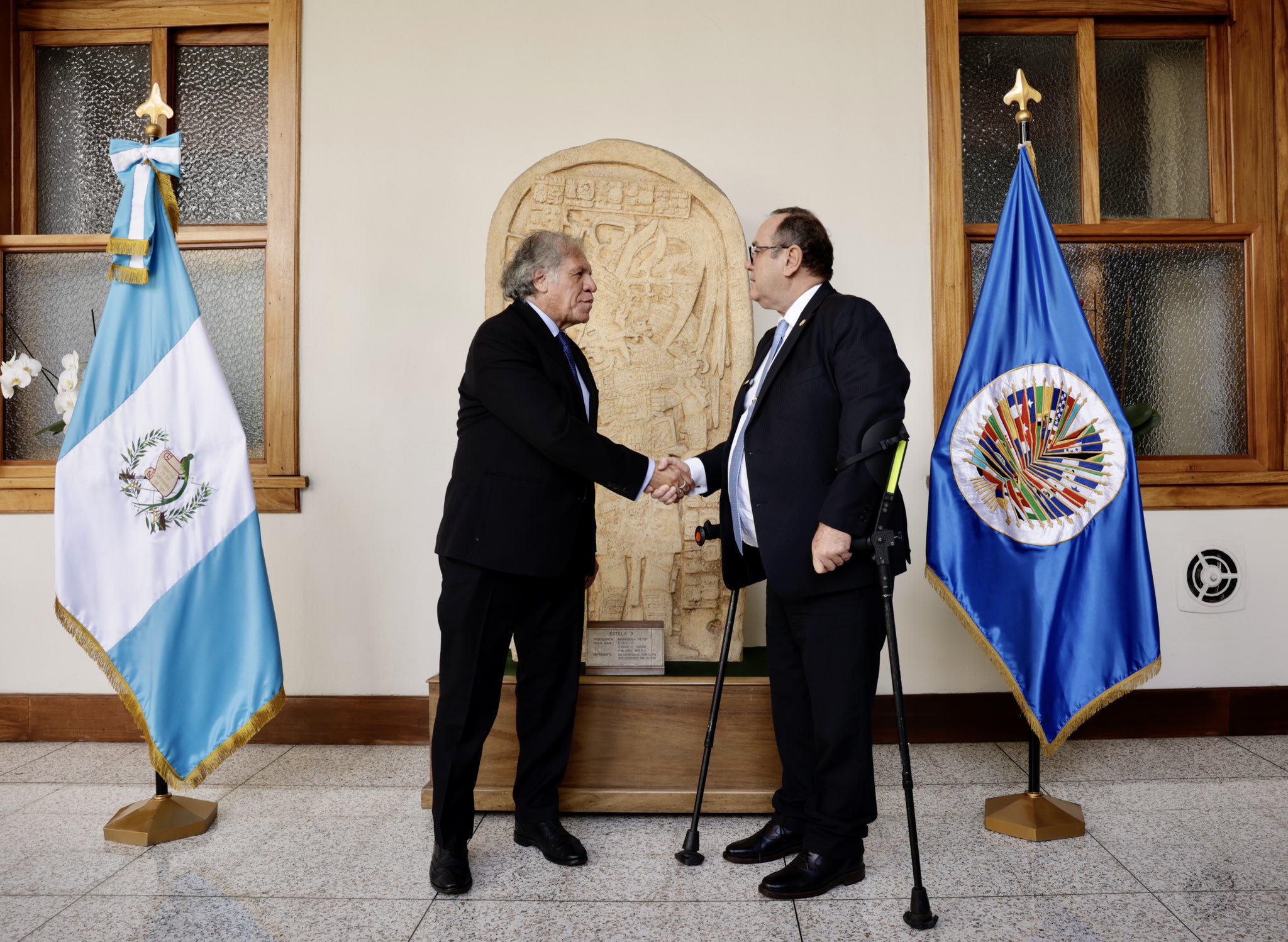 oea + presidente guatemala - NODAL