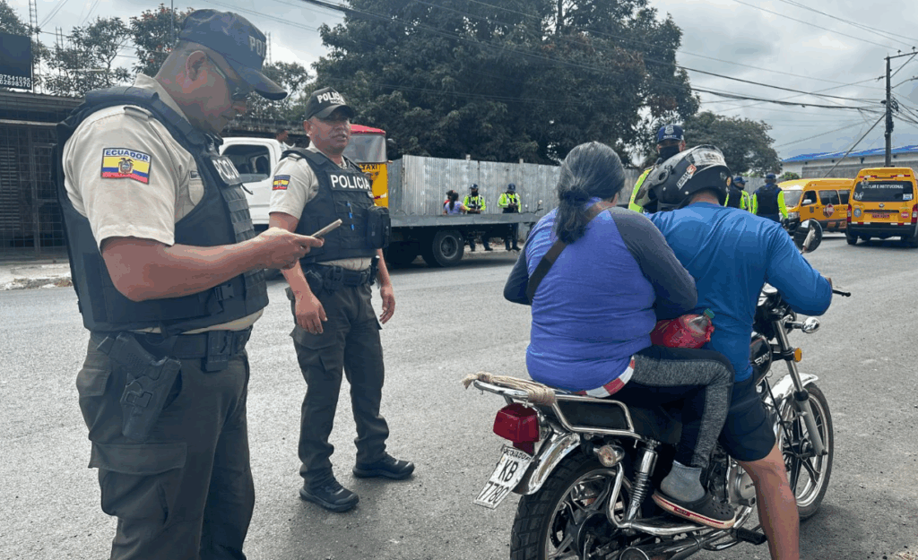 Ecuador: la descomposición y la desesperanza de una nación - Por Rommel ...